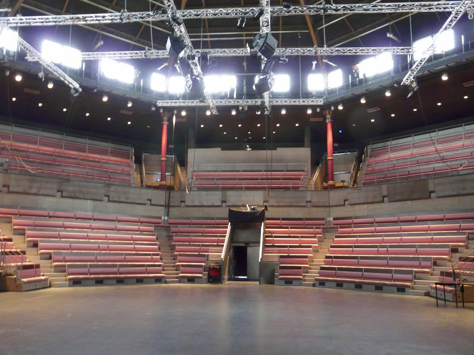 Le cirque-théâtre d'Elbeuf, pôle national du cirque. - Parcours ...